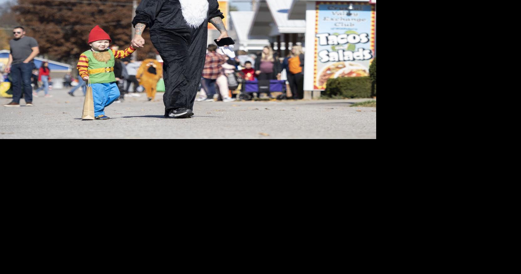 Candy at the fairgrounds | Gallery | goshennews.com