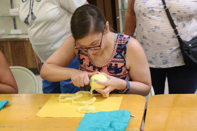 Longest Apple Peeling Contest has new winner | News | goshennews.com