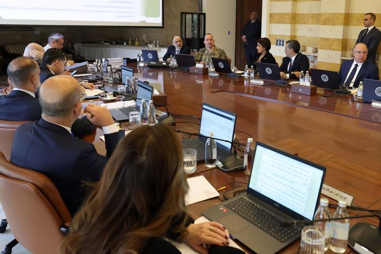 Lebanese military moves to new phase of disarming non-state groups like ...