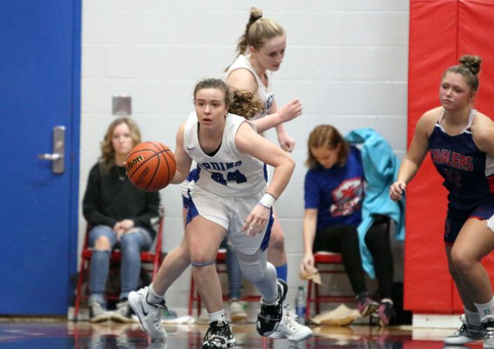 PREP GIRLS BASKETBALL: Family, competition molds Stoltzfus into leader ...
