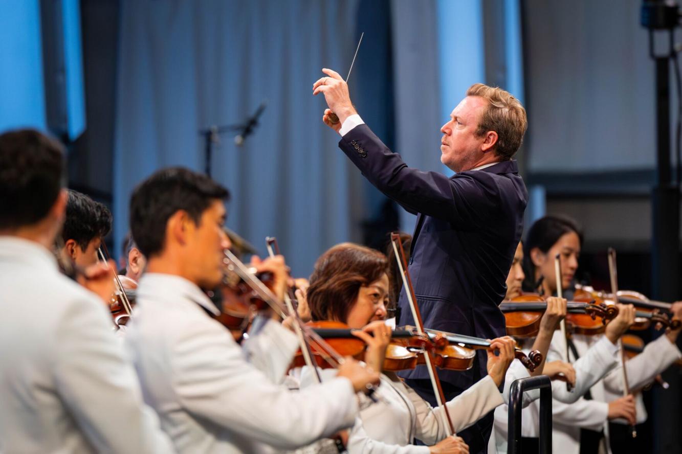Daniel Harding, British conductor and pilot, to follow Dudamel as LA ...