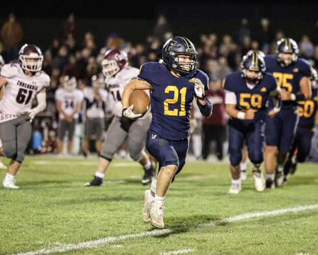 PREP FOOTBALL: Fairfield wins third straight, offensive onslaught over ...