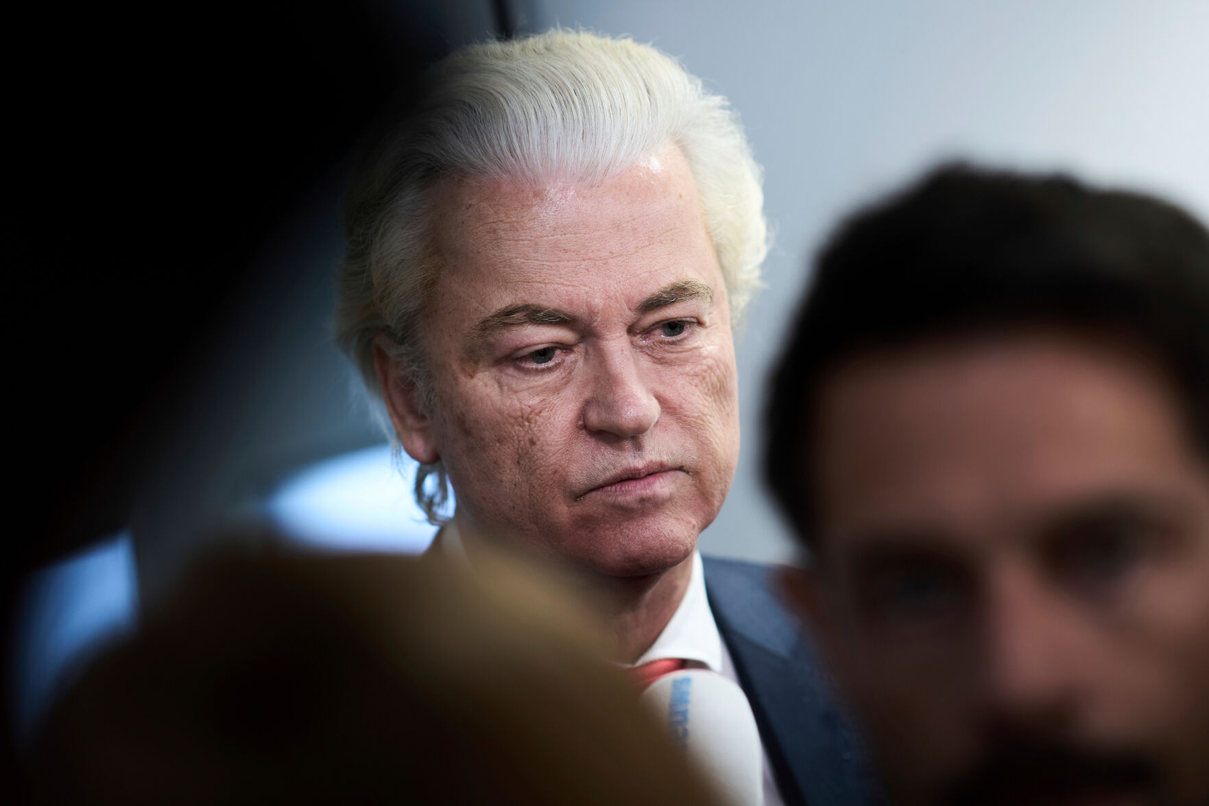 7 lawmakers quit Geert Wilders' far-right party in stunning setback for ...