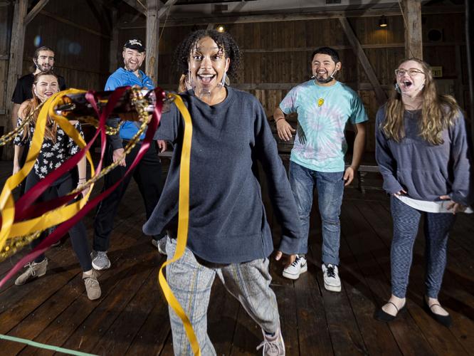 Nappanee native returns to perform at Round Barn | News | goshennews.com