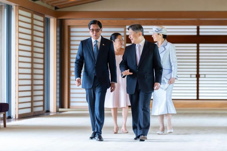 Japan woos visiting Philippine leader during state visit with arms ...