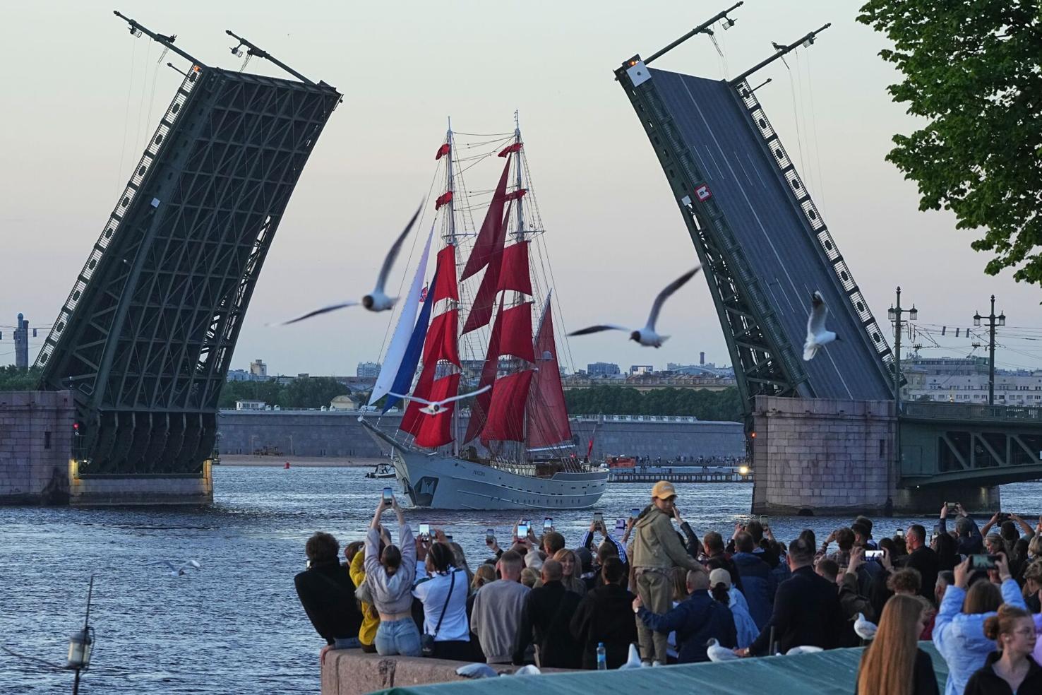 Russia Scarlet Sails | National News | goshennews.com