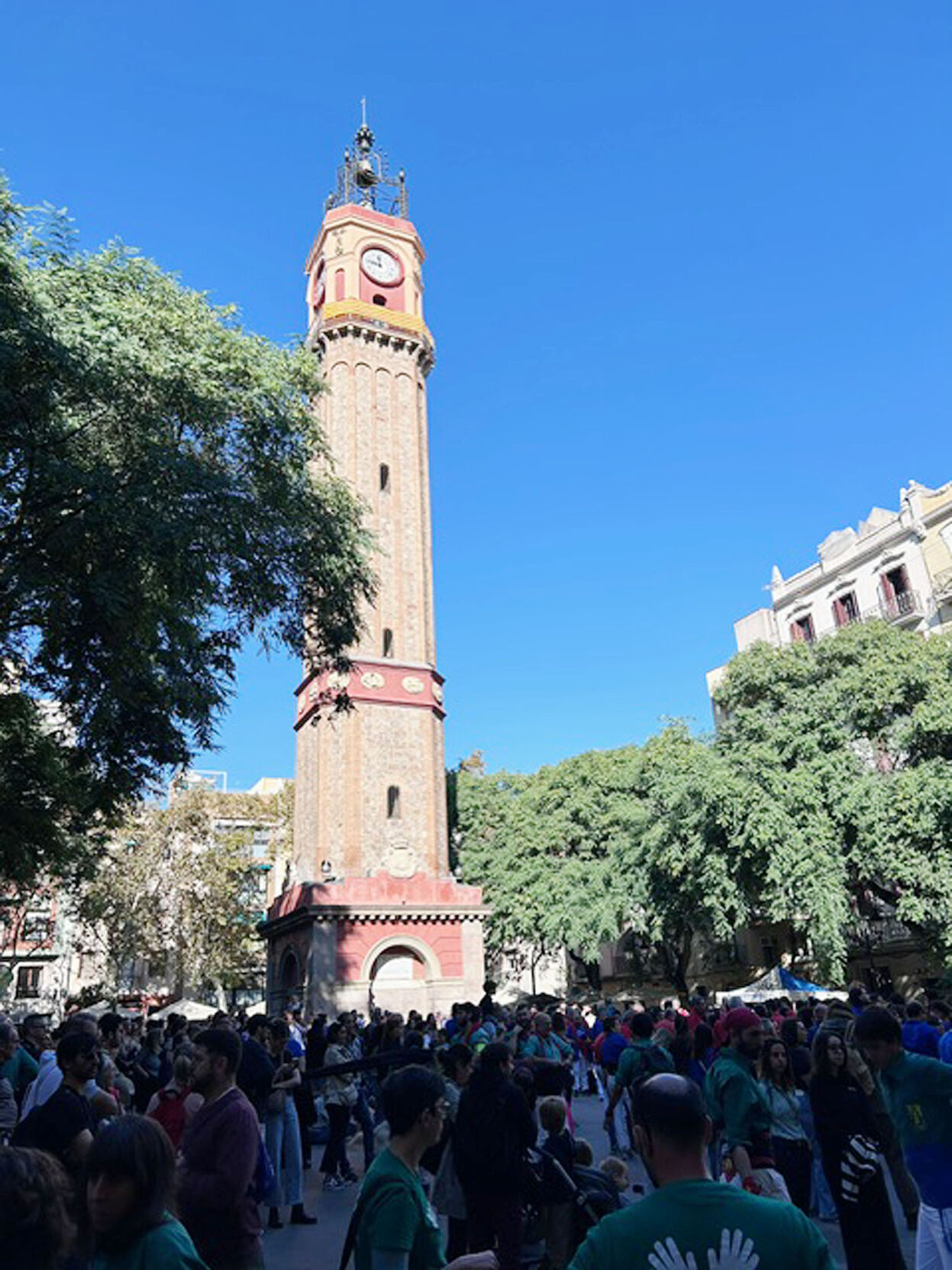 RACHEL SHENK: Human towers of Catalonia | News | goshennews.com