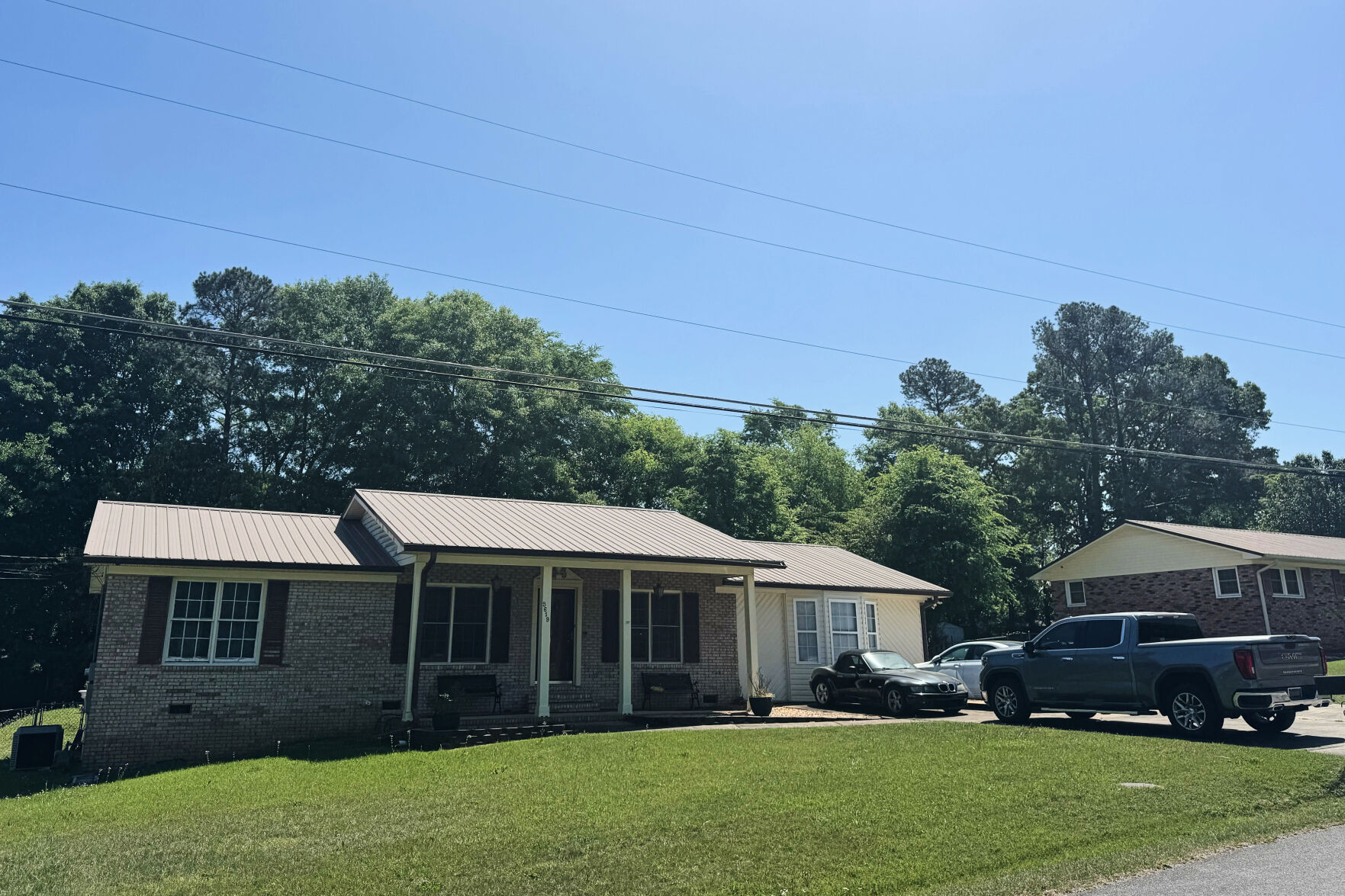 Son of 85-year-old French widow home after 16 days in US immigration ...