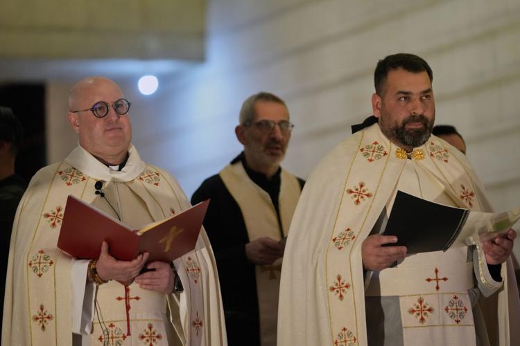 Priest by day, DJ by night: Padre Guilherme's rave in Beirut draws ...