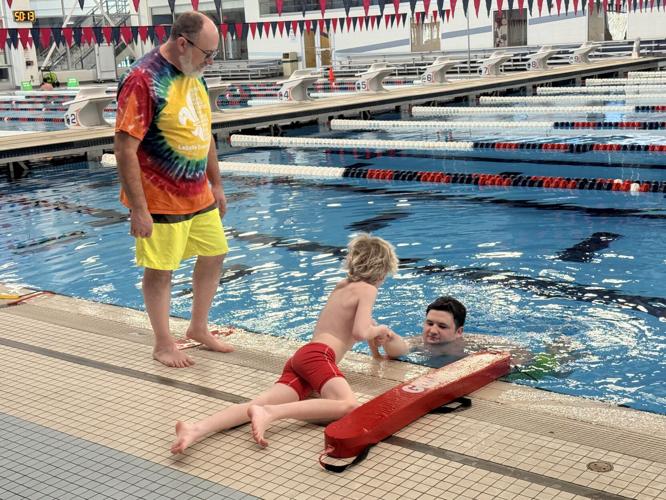 Cub Scouts learn water safety and rescue techniques | News | goshennews.com