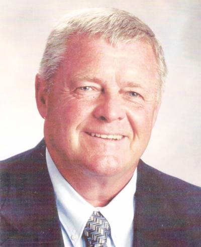 Councilman's final question for candidate guide left out | News ...