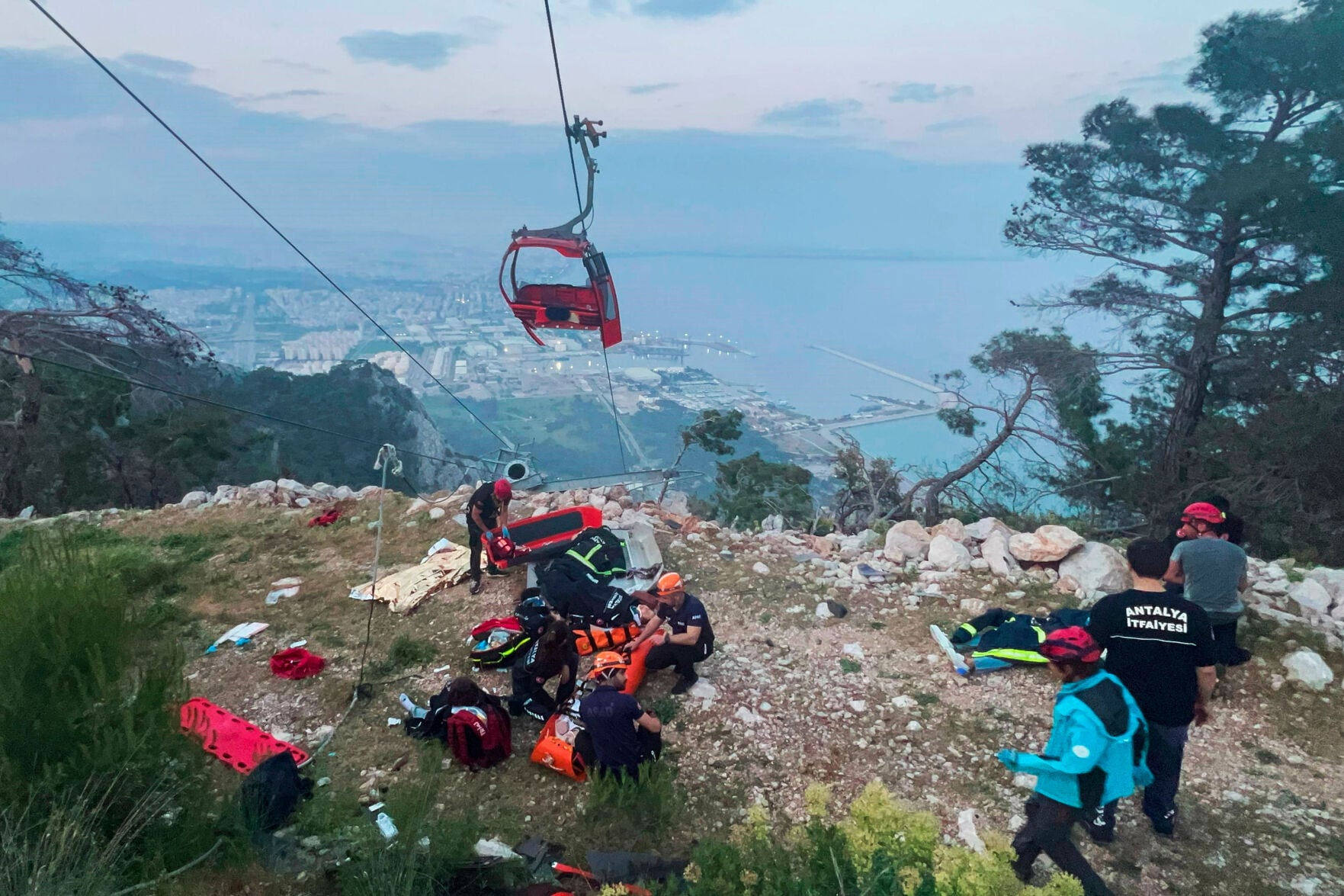 Turkey sentences 8 people to prison terms in deadly 2024 cable car ...