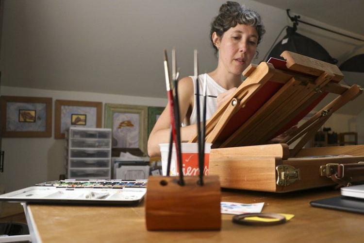 Artist creates the wonder of tiny art | Local News | goshennews.com