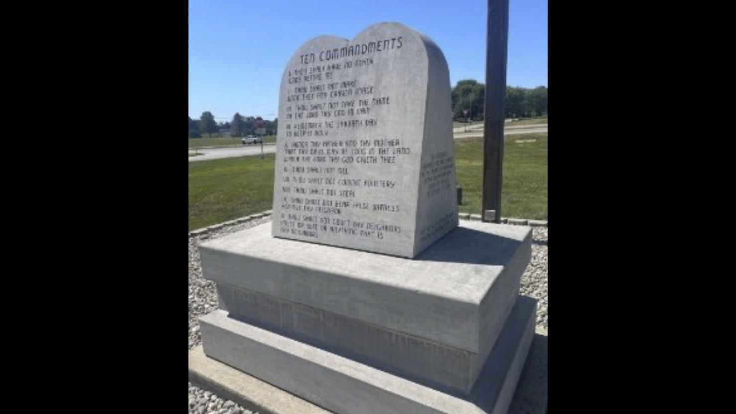 Indiana officials seek to lift decades-old ban on Ten Commandments ...