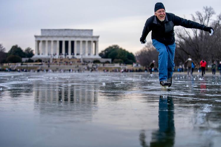 A Reflecting Pool that has long enticed visitors now gains police ...
