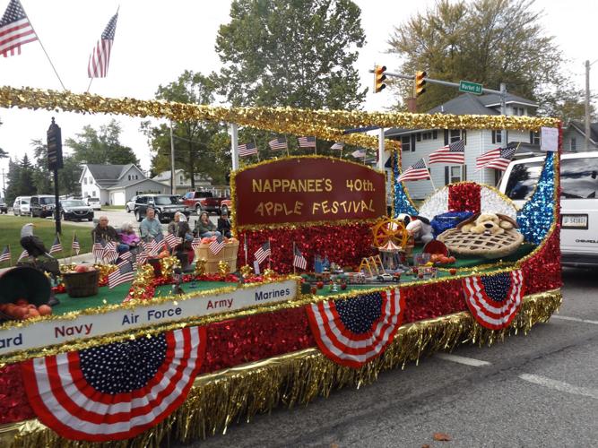 SLIDESHOW: Nappanee throws a party with Apple Festival | Local News ...