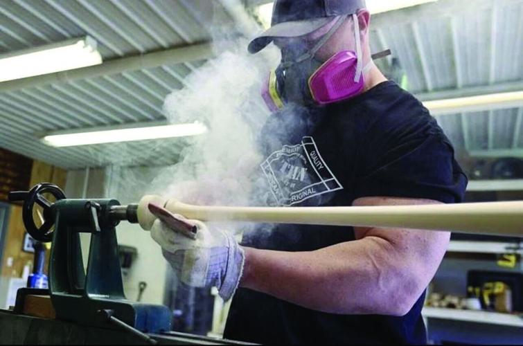 Indiana baseball bat company grows, inspires youngest ballplayers ...