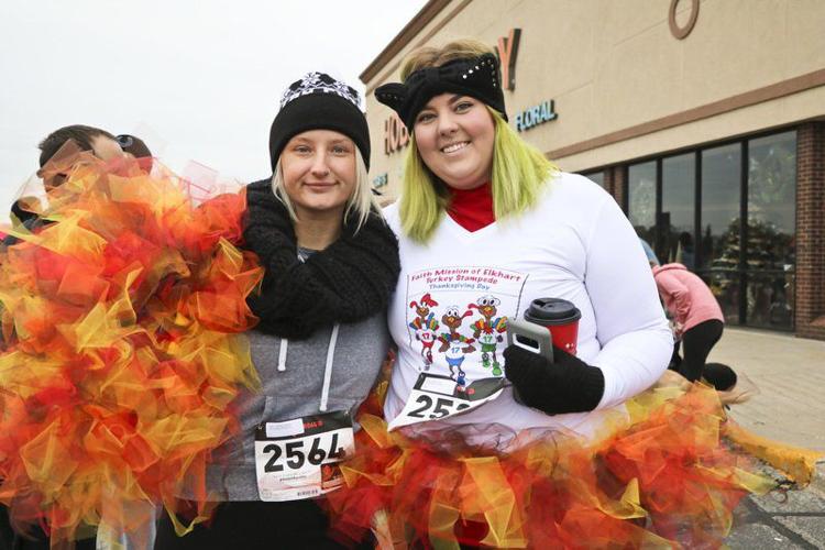 Record-breaking crowd races to the finish line during Turkey Stampede ...