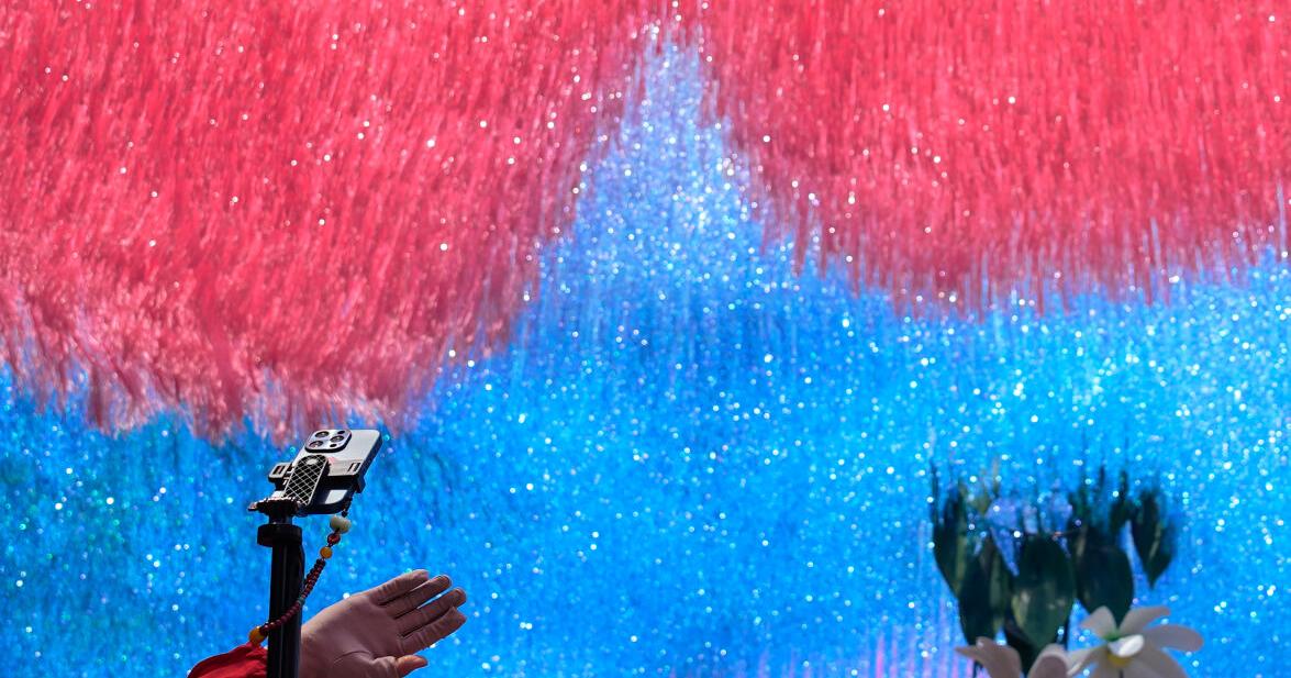 See the world in vertical: Top photos by AP photojournalists | National ...