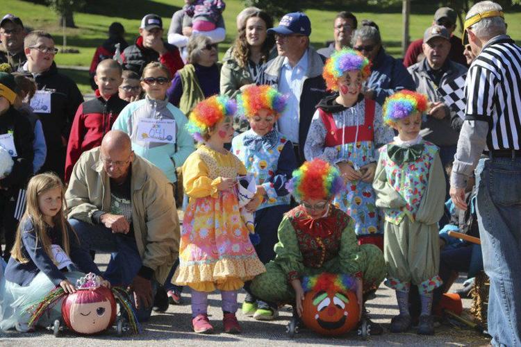 Cubs-themed pumpkin claims championship at Middlebury Pumpkin Race ...