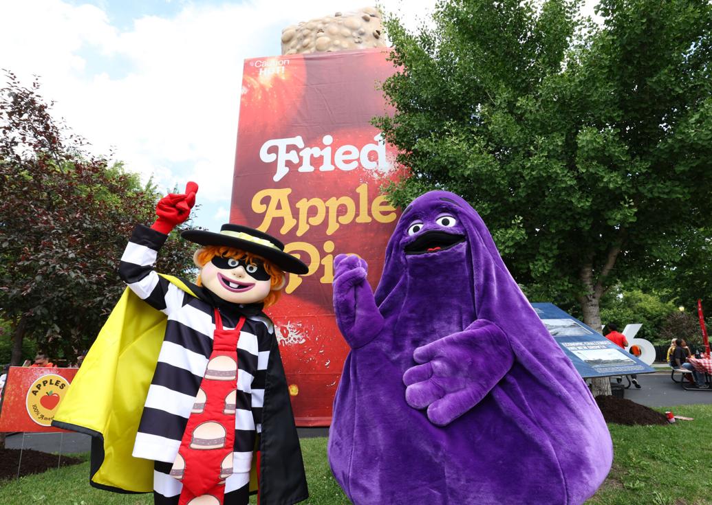 McDonald's Fried Apple Pie Ribbon Cutting Event | National News ...