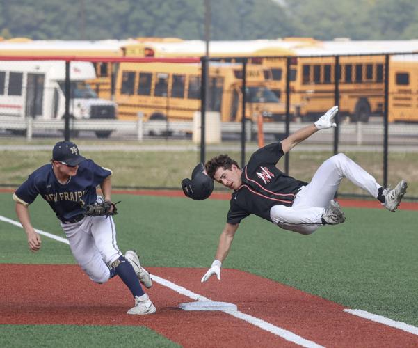 PREP BASEBALL: Reed rules from the mound in regional championship win ...