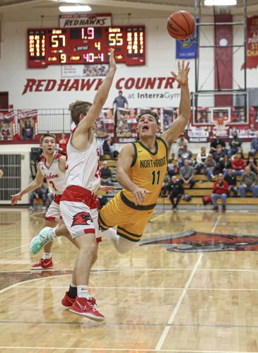 PREP BOYS BASKETBALL: Bechtel's late '3' propels Goshen over Northridge ...