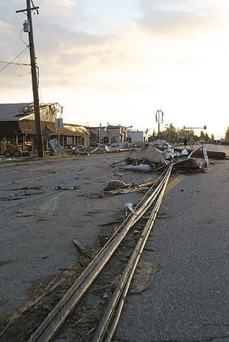 Tornado damages Nappanee area | Local News | goshennews.com