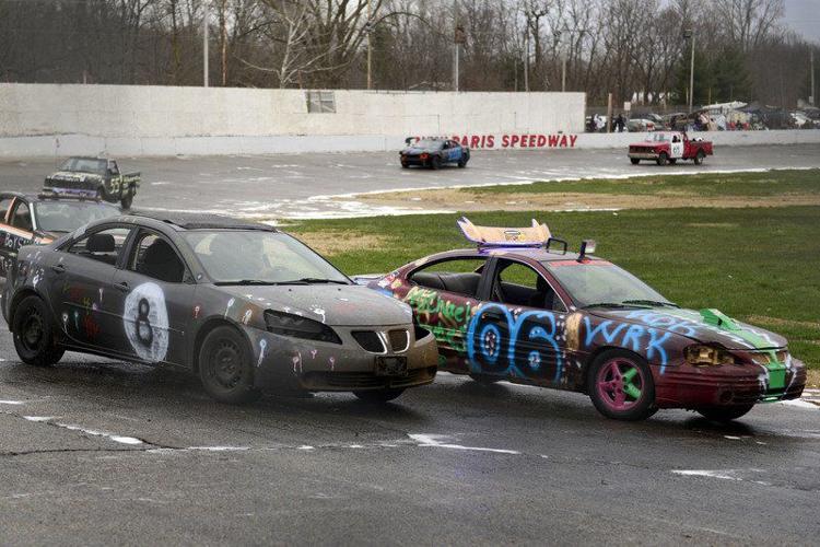 Auto fans treated to Night of Destruction at New Paris Speedway | Local ...
