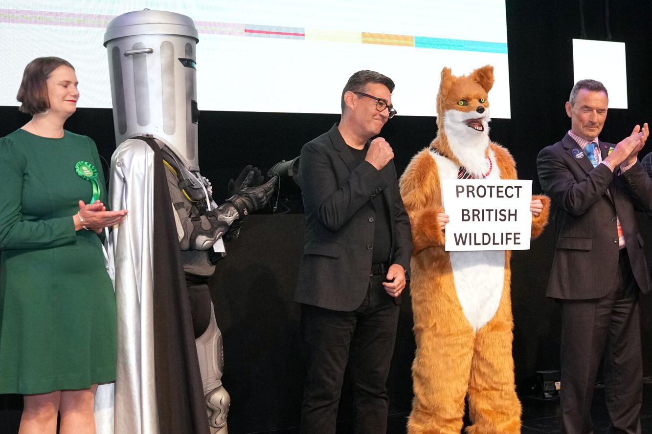 APTOPIX Britain Pivotal Election | National News | goshennews.com