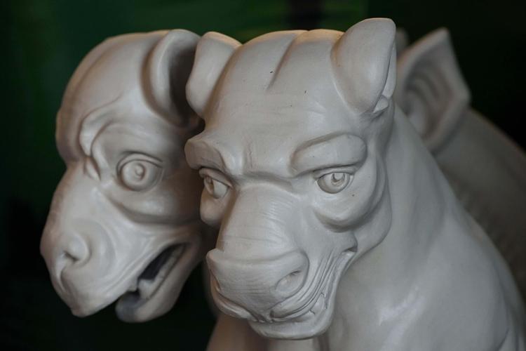 A Kentucky cathedral called 'America's Notre Dame' gets a rehab ...