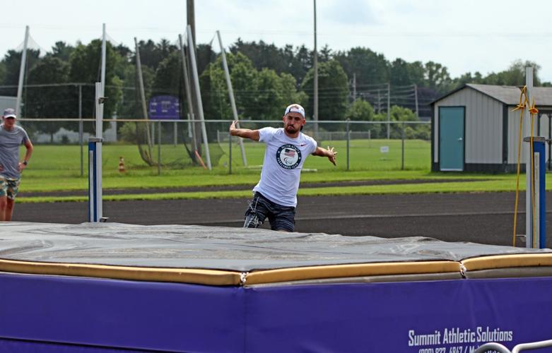 Middlebury's Grewe sets sights on gold medal at Paralympic Games ...