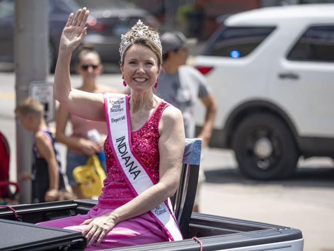 Middlebury hosts Summerfest Parade | | goshennews.com