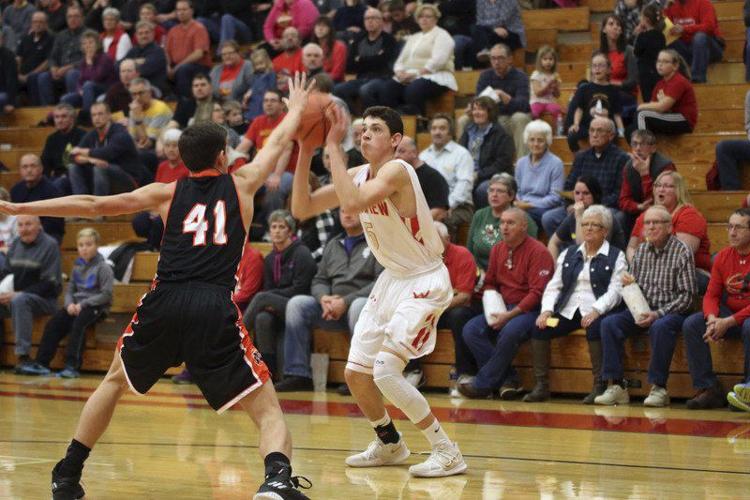 BOYS BASKETBALL: Whistler aides Warrior victory over Warsaw | Local ...