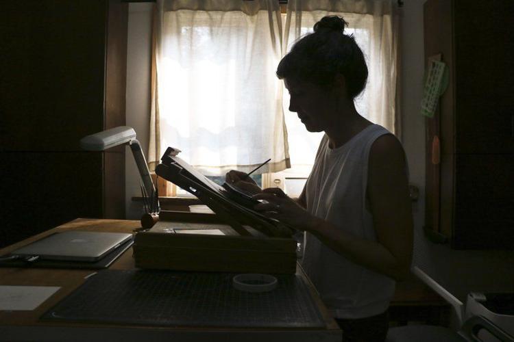 Artist creates the wonder of tiny art | Local News | goshennews.com