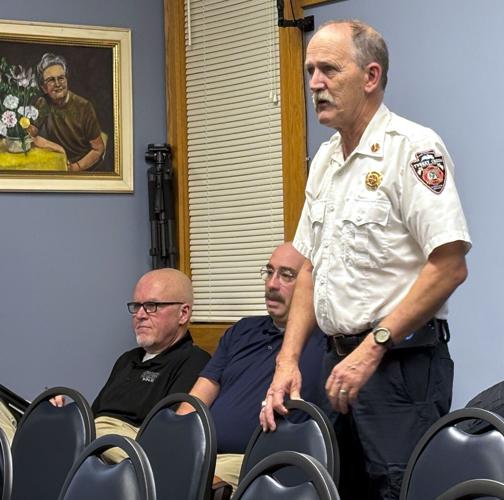 Rep. Abbott promotes CAP grant to Syracuse council | News | goshennews.com