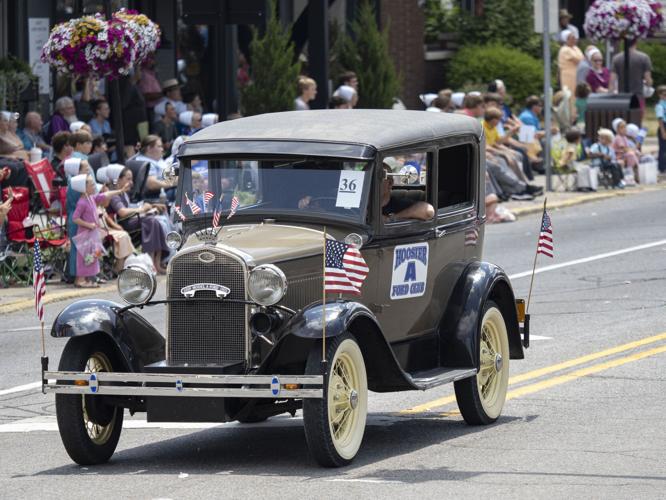 Middlebury hosts Summerfest Parade | | goshennews.com