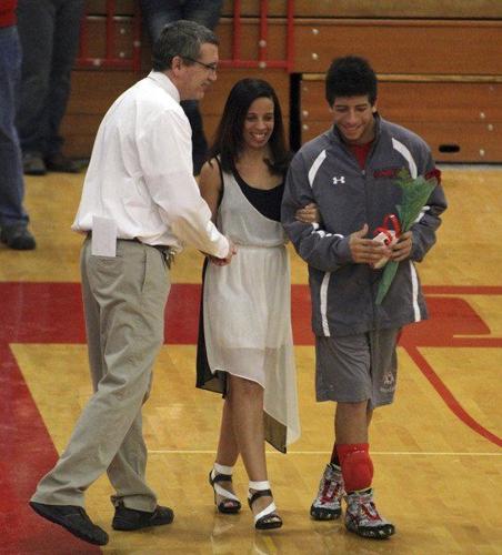 PREP WRESTLING: Flores brothers revel in wrestling varsity together ...