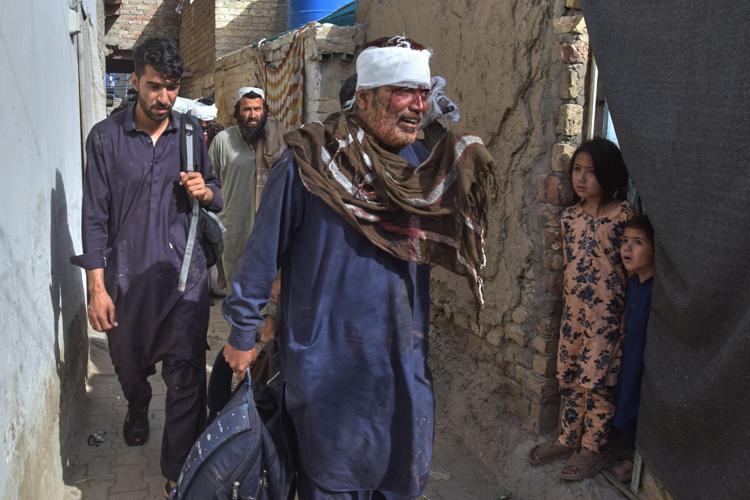 A suicide bombing near a railway track in southwest Pakistan kills at ...