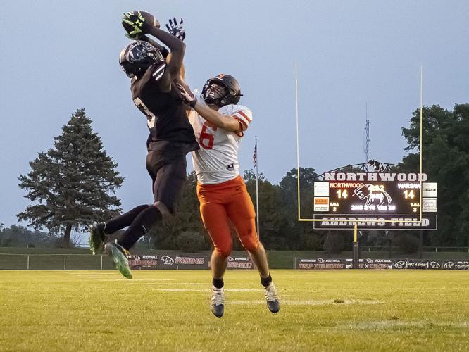PREP FOOTBALL: Yoder sparks NorthWood past Warsaw in battle of ...
