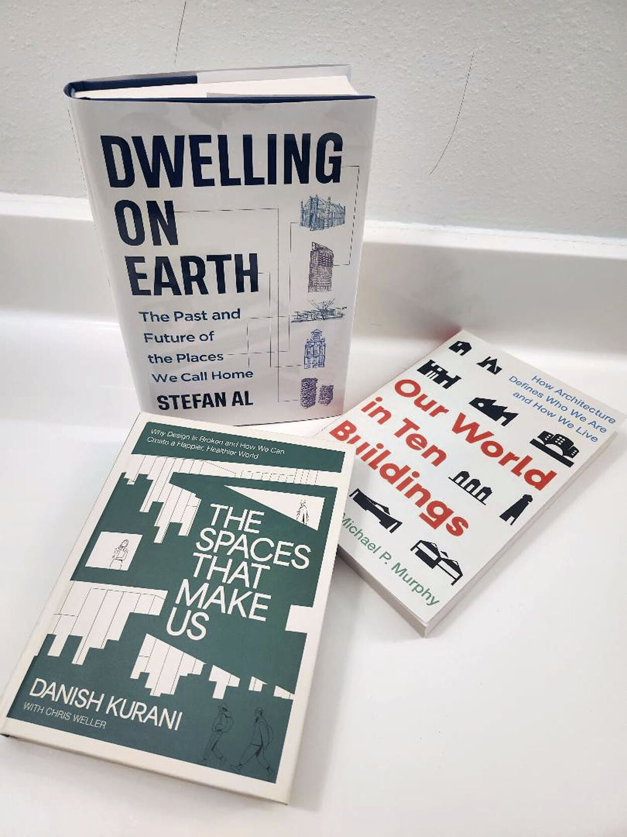 TERRI SCHLICHENMEYER: Books on buildings and their impact | News ...