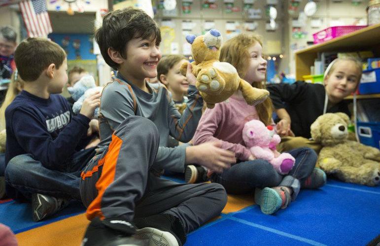 First-graders enjoy some beary happy reading | News | goshennews.com