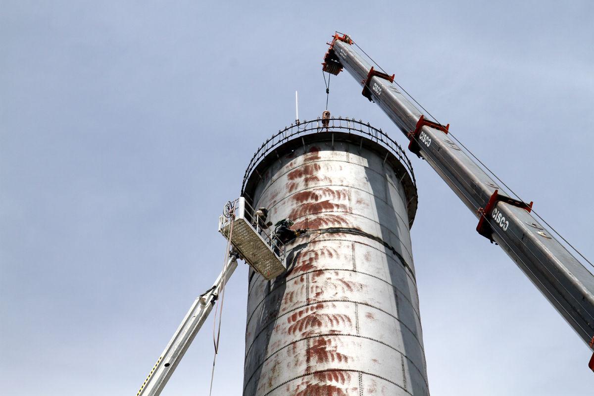 SLIDESHOW: Water Tower Demolition | Local News | goshennews.com