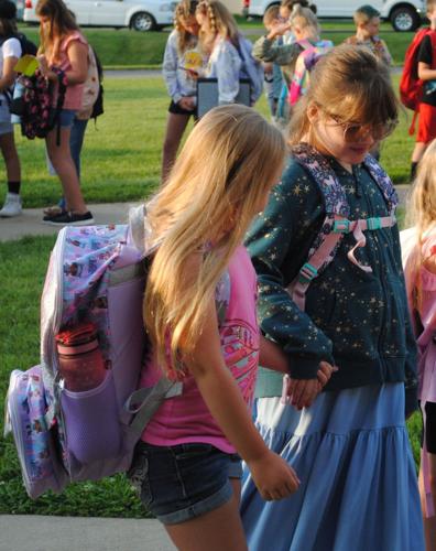 FIRST DAY: Students return to Fairfield, Middlebury schools | News ...