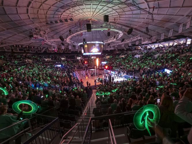 GALLERY: Notre Dame women's basketball faces Louisville in home finale ...