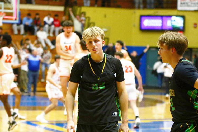 PREP BOYS BASKETBALL: Warsaw’s clutch buzzer-beater, superb outside ...