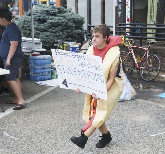 Goshen First Fridays hosts vintage, modern autos | News | goshennews.com