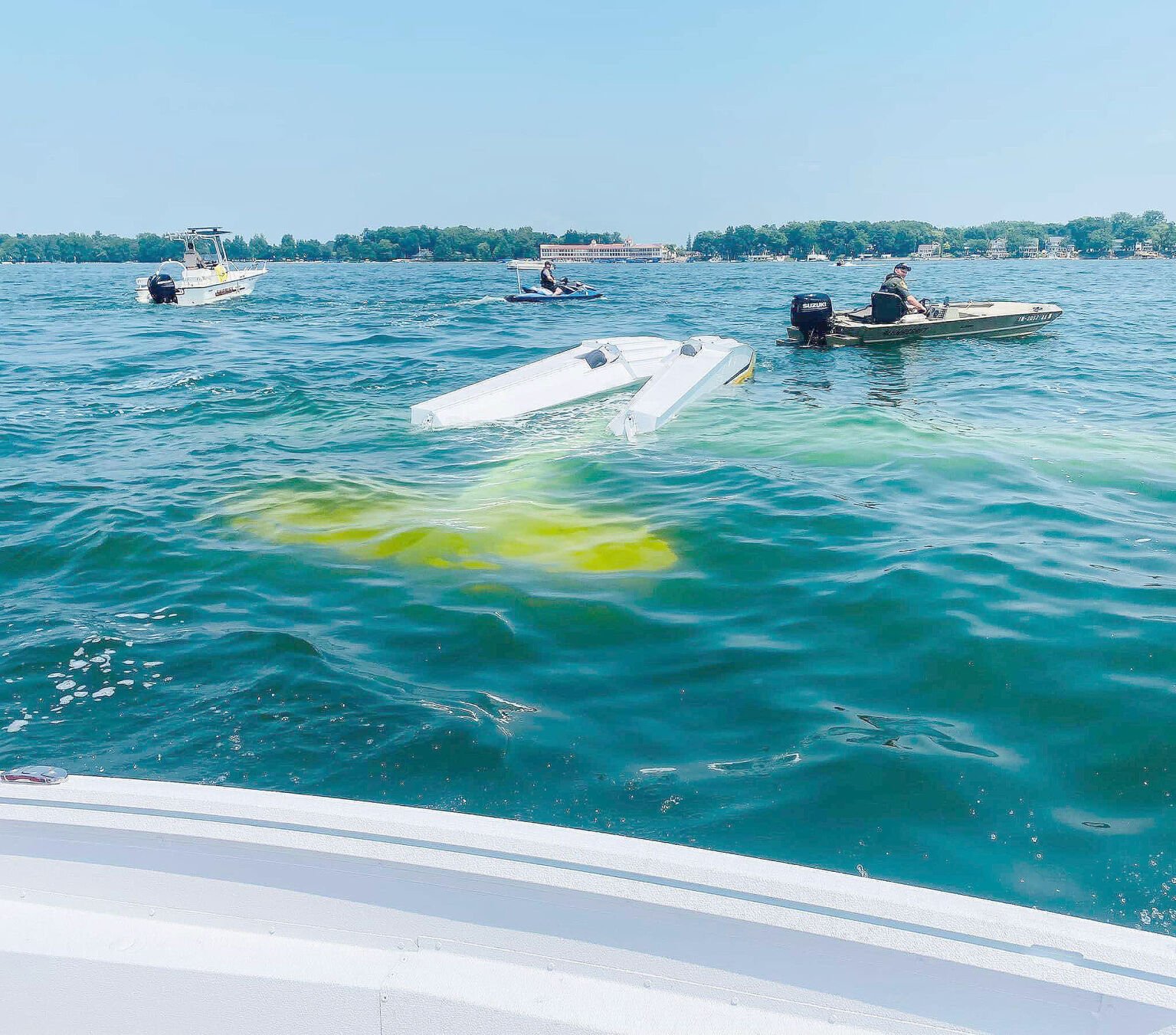 Plane flips into Lake Wawasee; no injuries report | News | goshennews.com