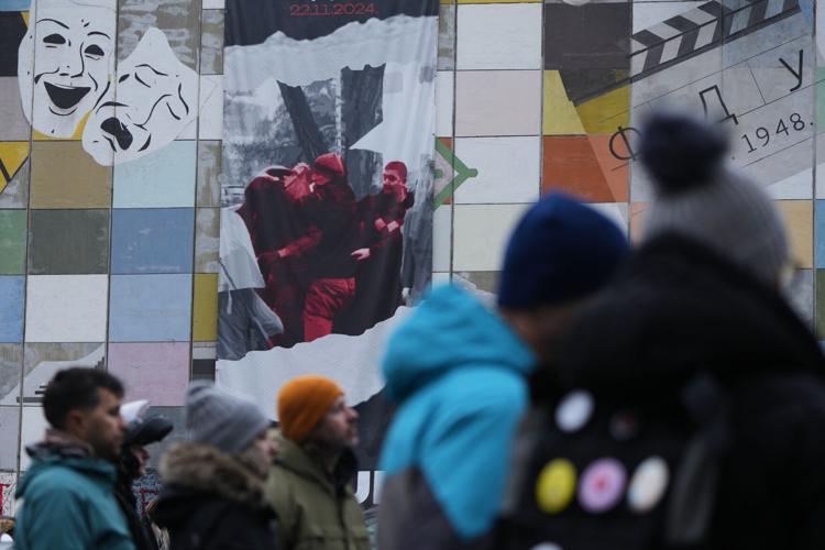 Serbians mark anniversary of pro-government violence that spawned ...