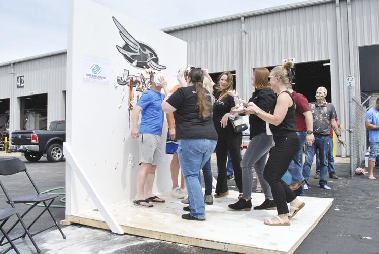 Jayco raises money for Middlebury club | News | goshennews.com